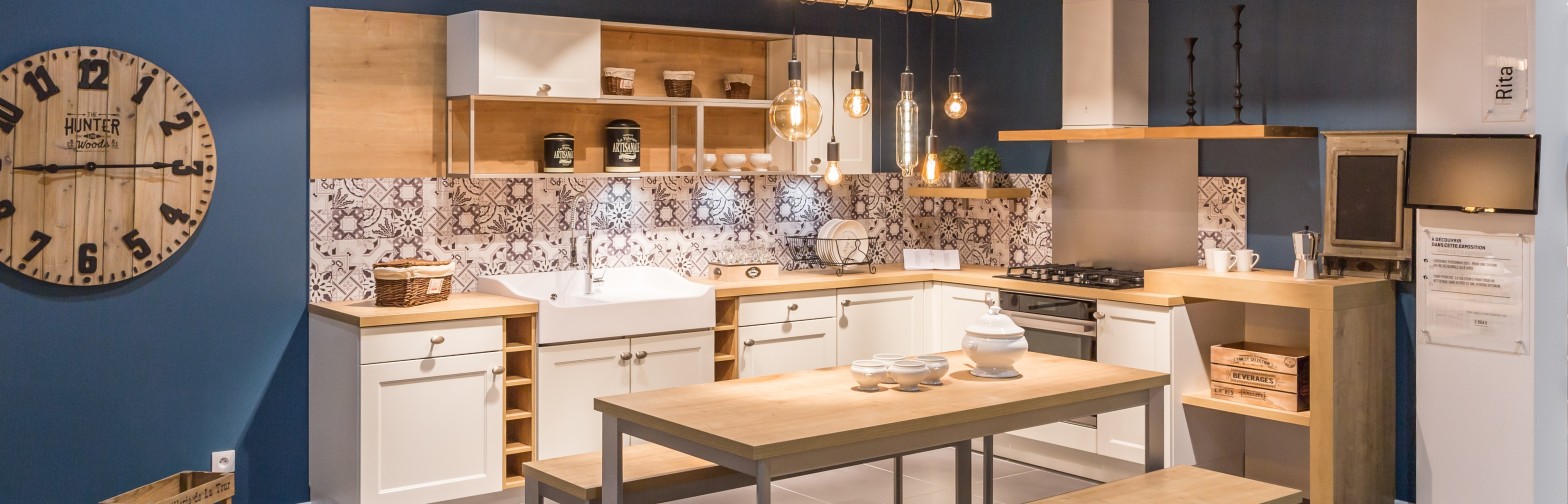 Emploi Ixina France - Poseur intégré/salarié CDI